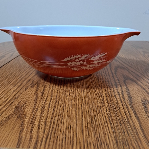 Pyrex | Kitchen | Pyrex Vintage Mixing Bowl With Handles 444 Wheat Pattern | Poshmark